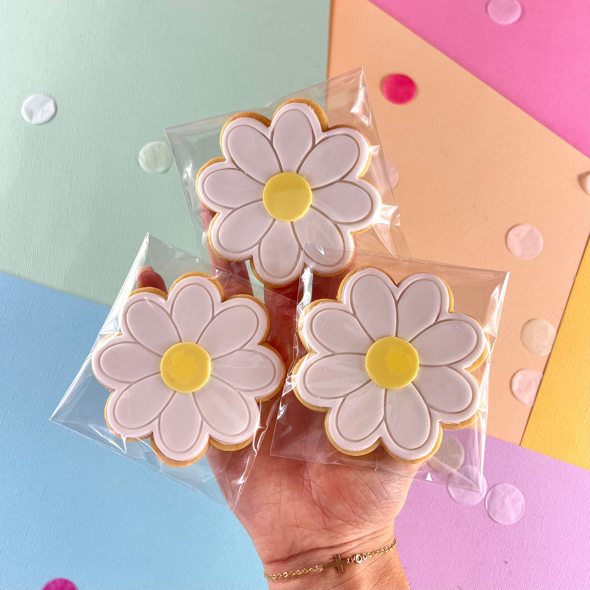 Daisy Cookies – Pretty Bites